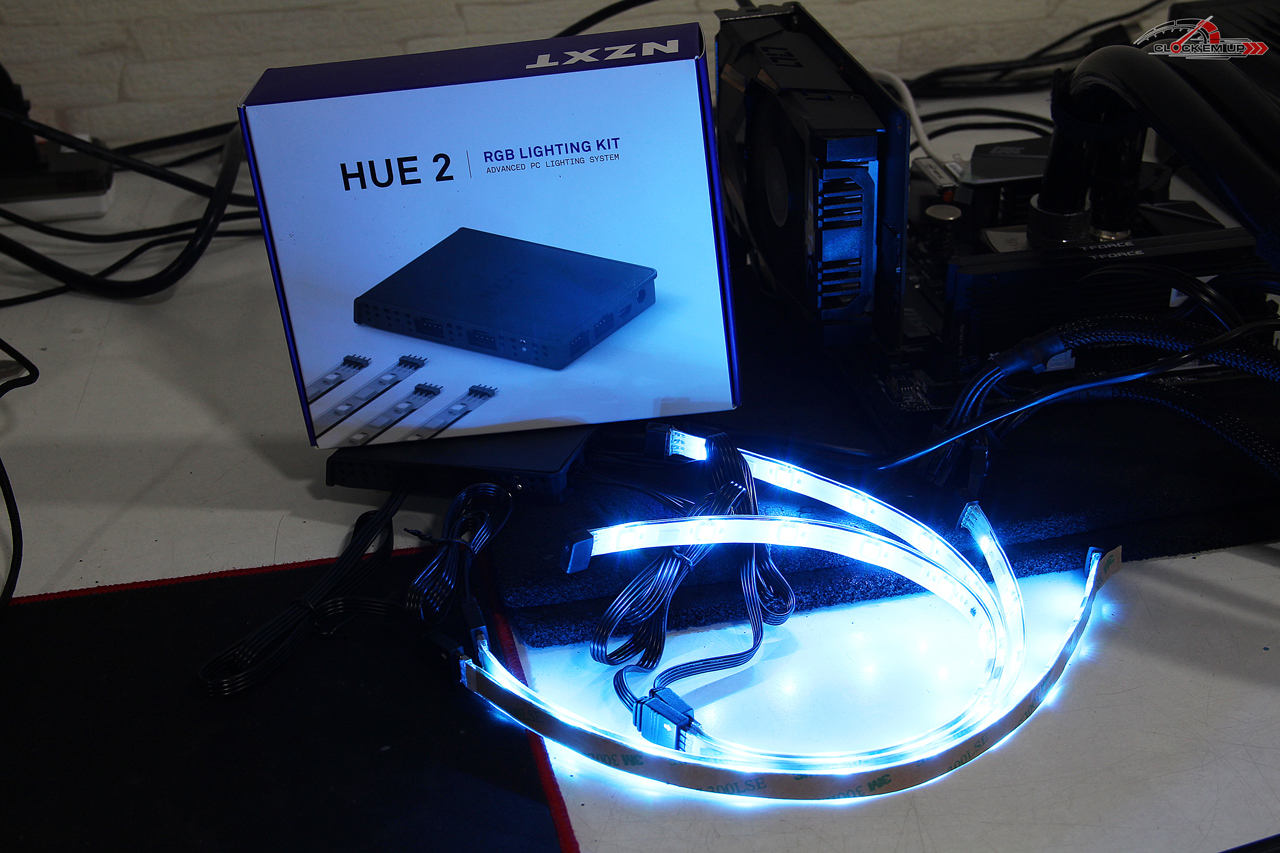 hue2_012 – CLOCK'EM UP