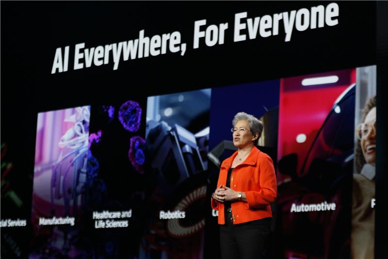 “AMD เผยวิสัยทัศน์ด้านระบบนิเวศ AI แบบเปิด พร้อมเผยข้อมูลตัวซิลิคอน ...